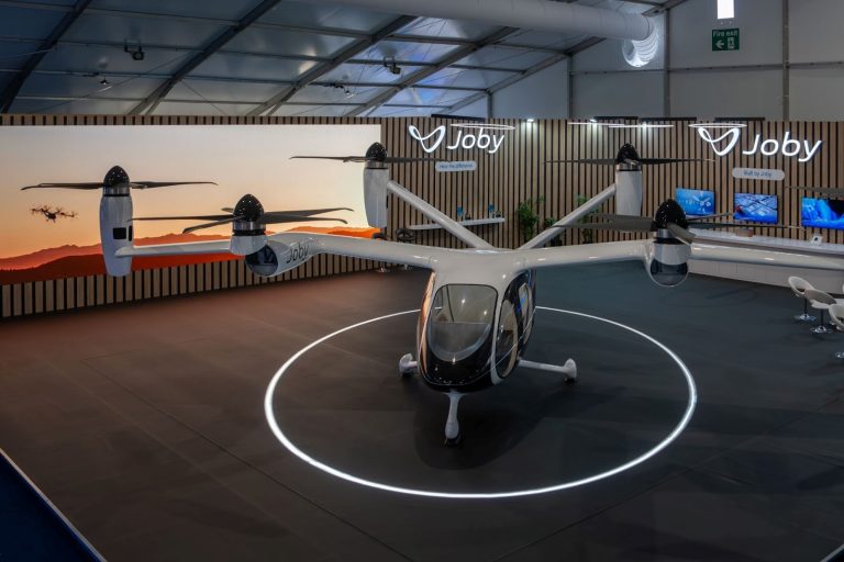 FI 2024: Joby shows full-scale eVTOL replica and plans for a Northern ...
